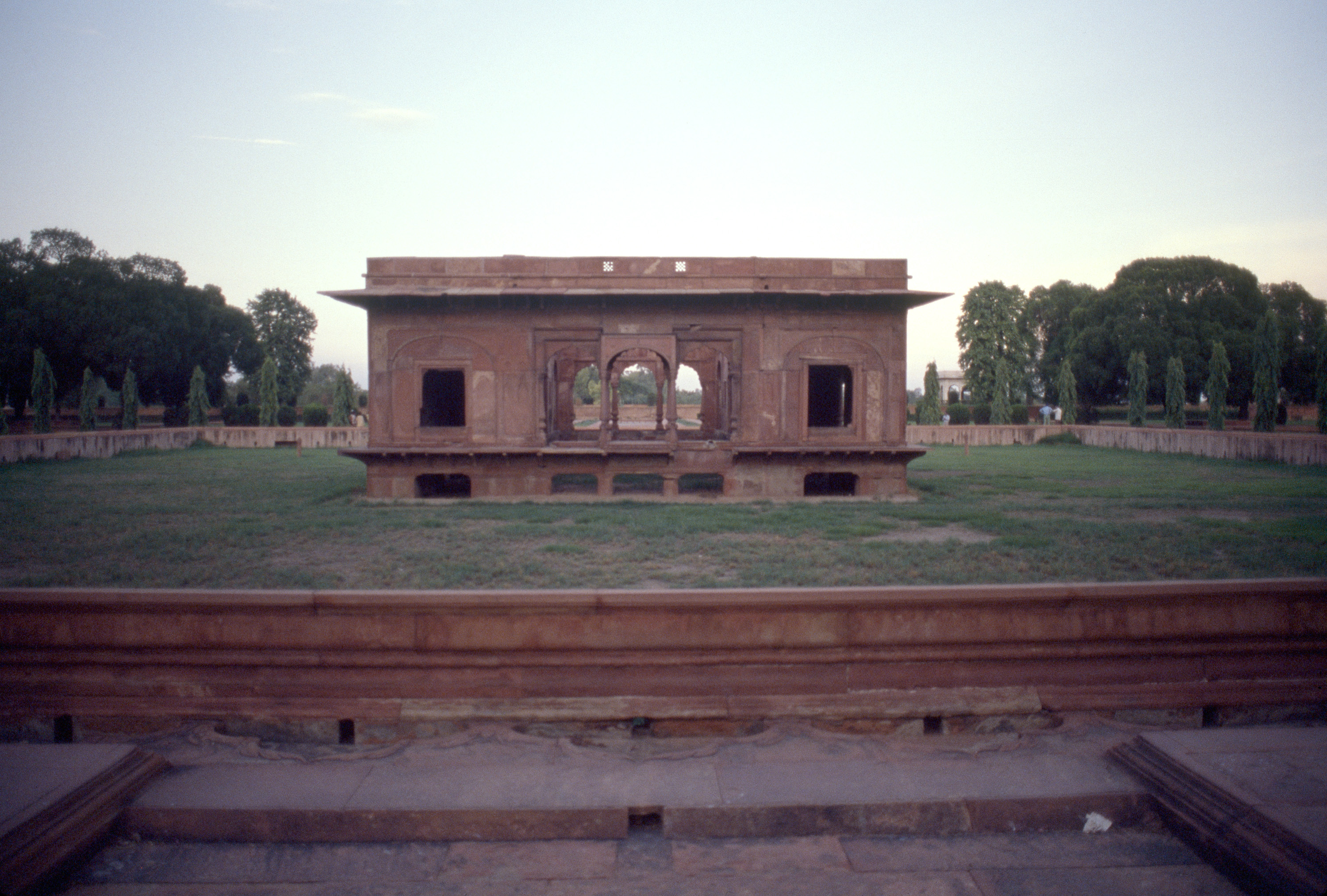 Red Fort, Hayat Bakhsh Bagh, Zafar Mahal