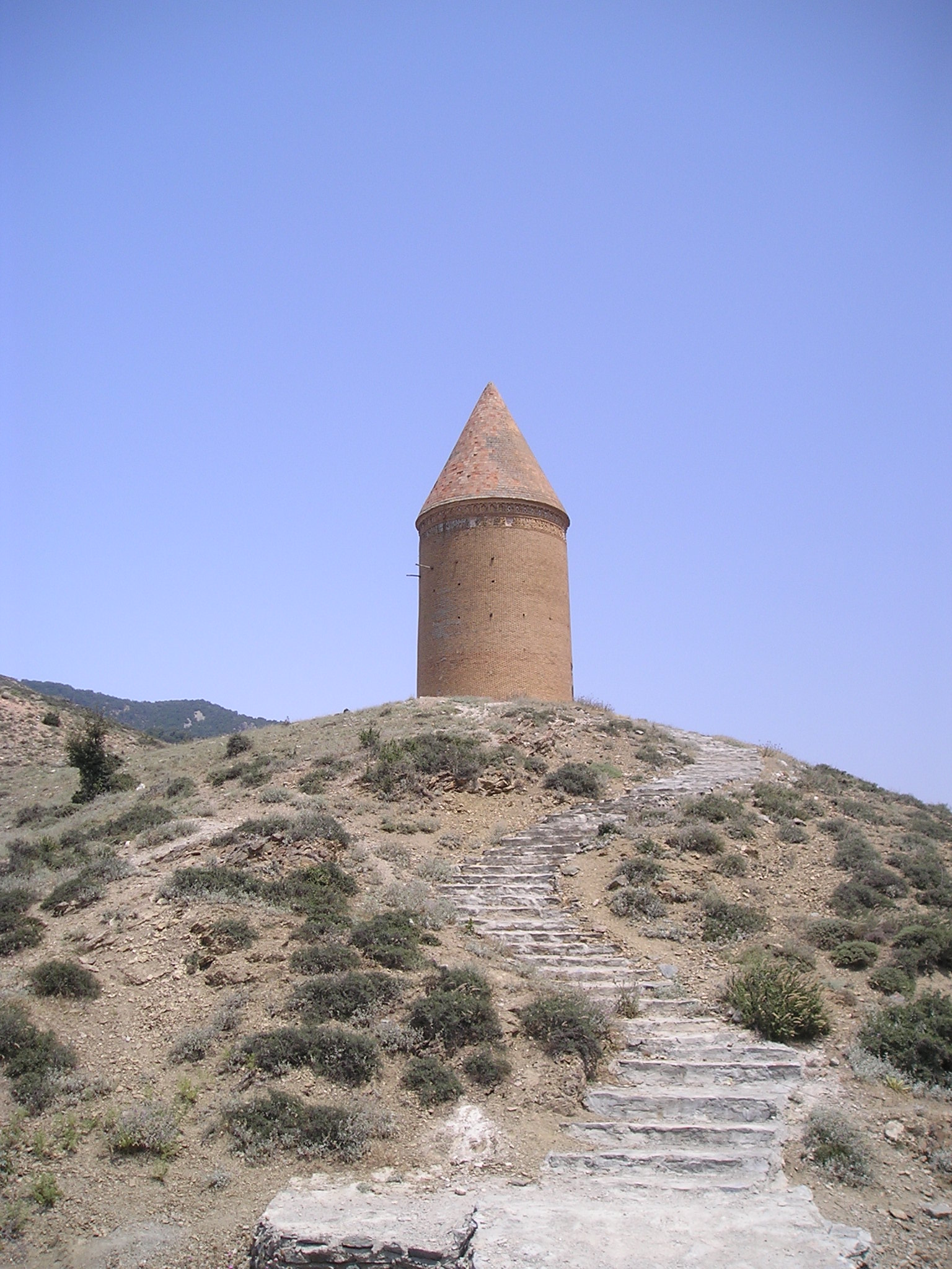 Tomb Tower at Radkan West